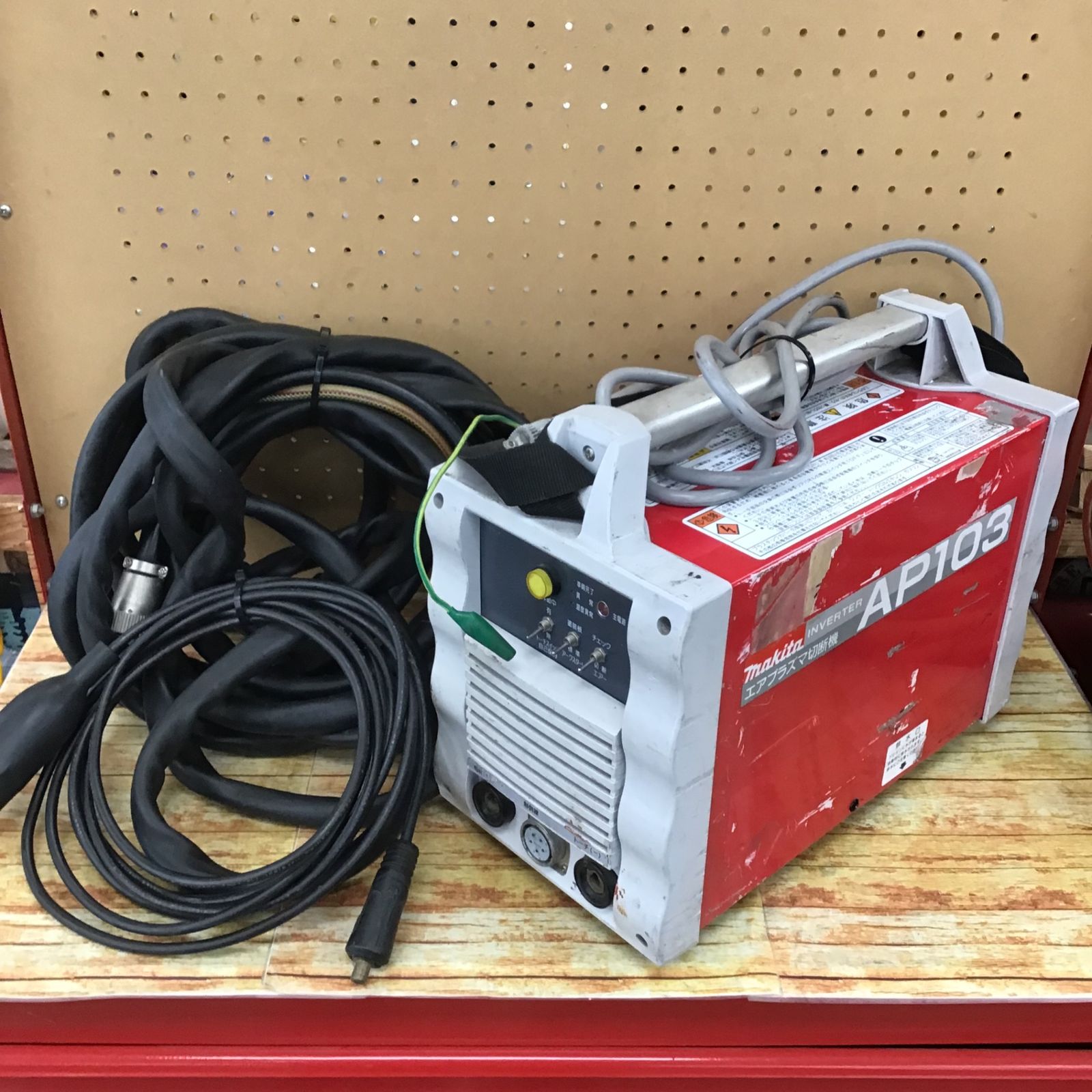 マキタ(makita) エアプラズマ切断機 AP103【川崎店】 - メルカリ