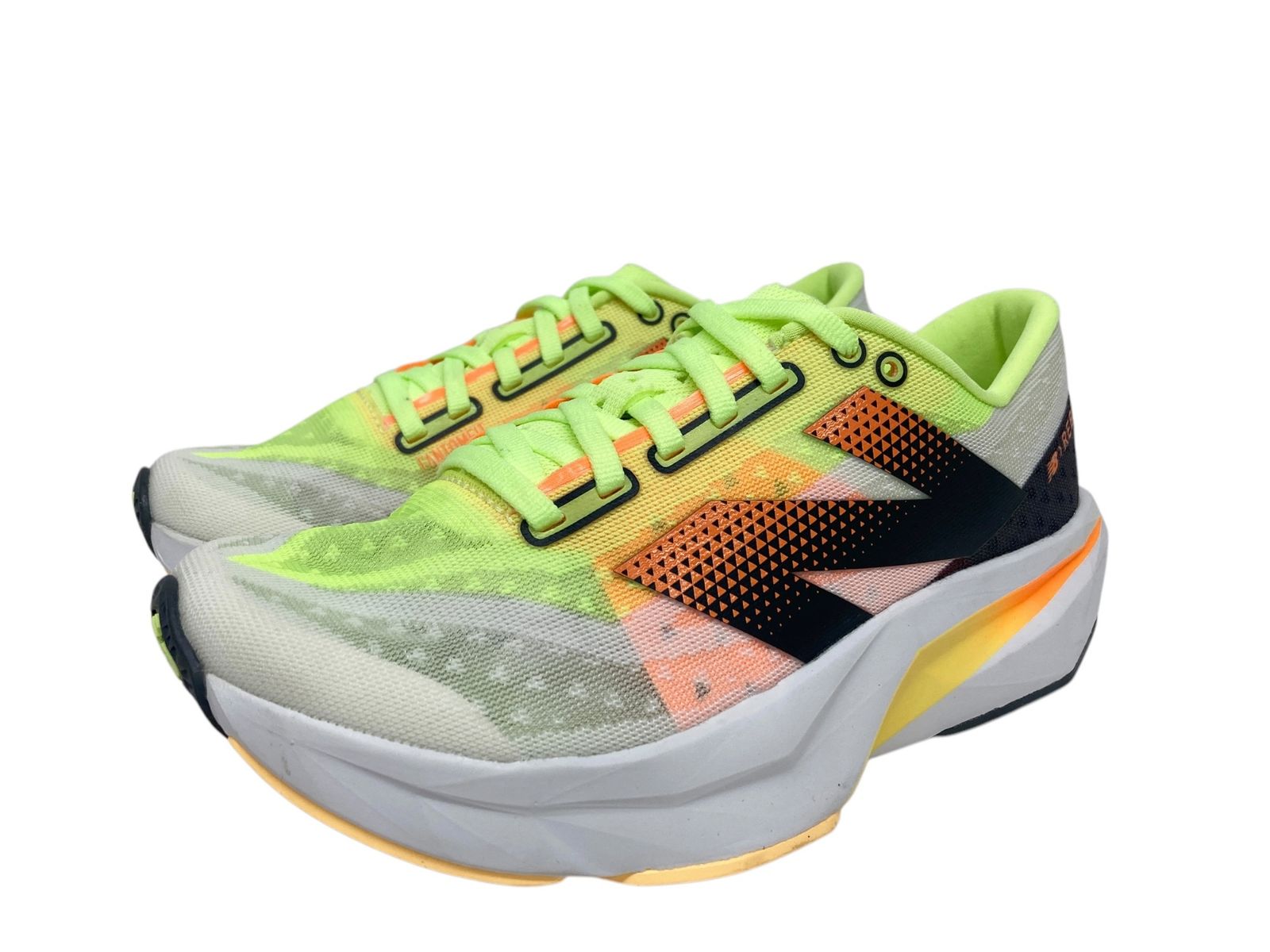 NEW BALANCE (ニューバランス) FuelCell Rebel v4 フューエルセル レベル4 ランニングシューズ スニーカー ...