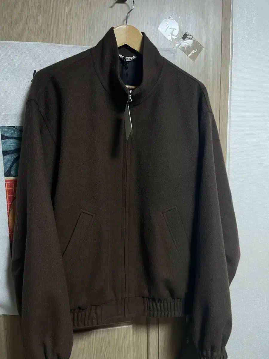 AURALEE(オーラリー) 23fw ベビー キャメル ブルゾン 4 - メルカリ