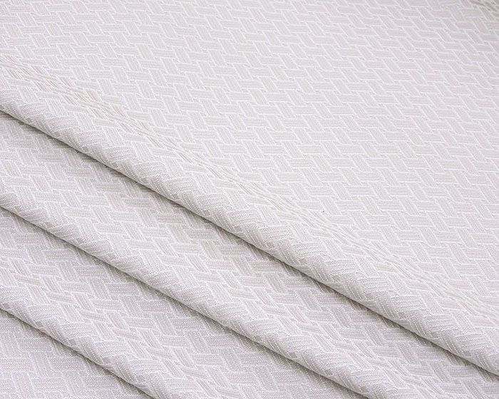 色無地 新品 正絹 加賀友禅 柿本市郎鑑修 丹後ちりめん 白梅鼠色 反物 未仕立 a2041 色無地 新品 正絹 加賀友禅 柿本市郎鑑修 丹後ちりめん 白梅鼠色 反物