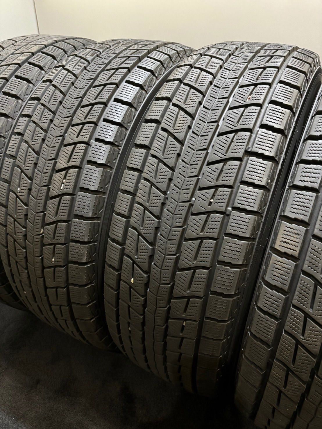 265 65 18 Tires Dunlop Winter Maxx SJ8 265/65R18 114R Dunlop Winter ...