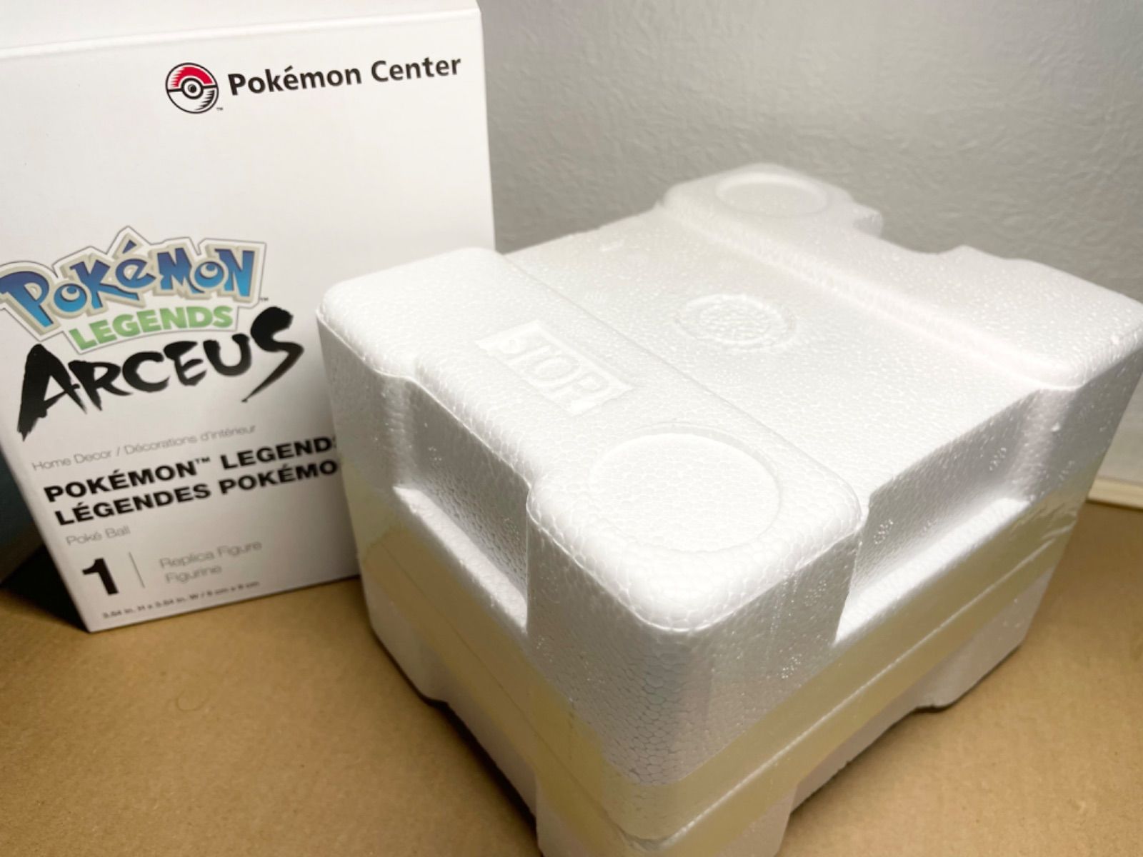 海外ポケモンセンター限定品】Pokemon LEGENDS アルセウス 海外ポケモンセンター限定品】Pokemon LEGENDS アルセウス