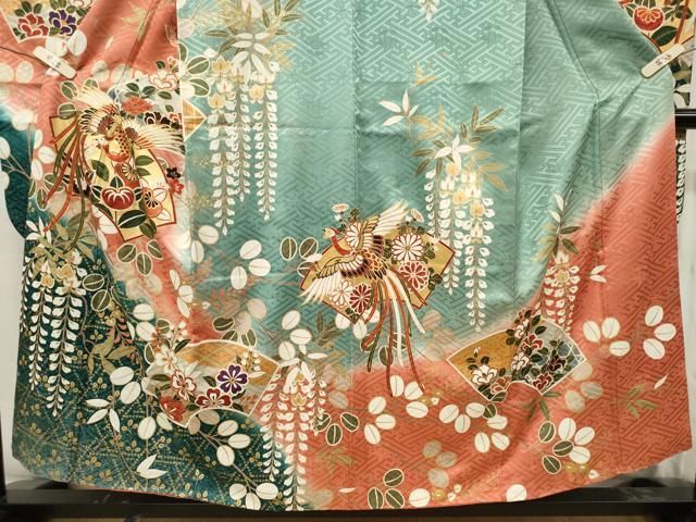 平和屋着物○豪華振袖 駒刺繍 糸巻き櫛花文 暈し染め 金彩