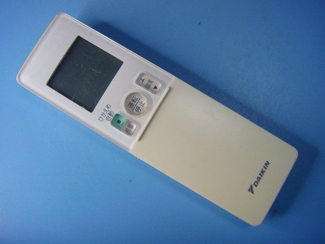 ARC476A18 DAIKIN エアコンリモコン 送料無料 スピード発送 即決 動作確認済 不良品返金保証 純正 C7271 - メルカリ