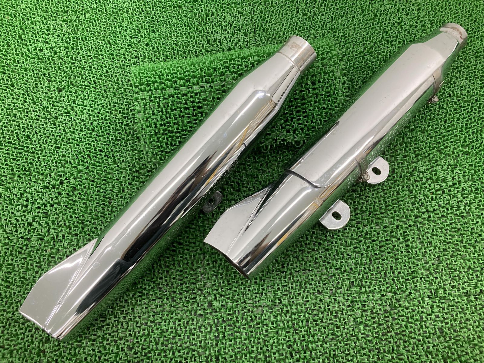 FXSTC1340 サイレンサーマフラー 65855-95/65898-95 ハーレー 純正 中古 バイク 部品 65855-95 65898 ...