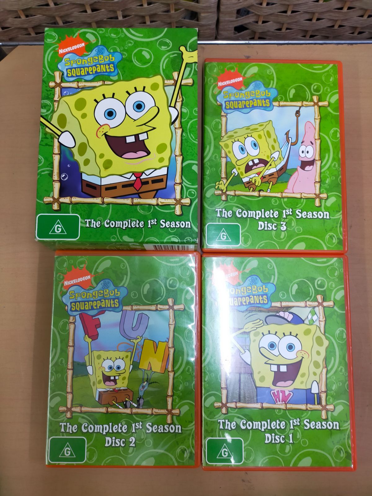 スポンジ・ボブ シーズン1 コンプリートBOX 3枚組[DVD] SpongeBob The complete 1st season NICKELODEON E01-20241209-001 ...