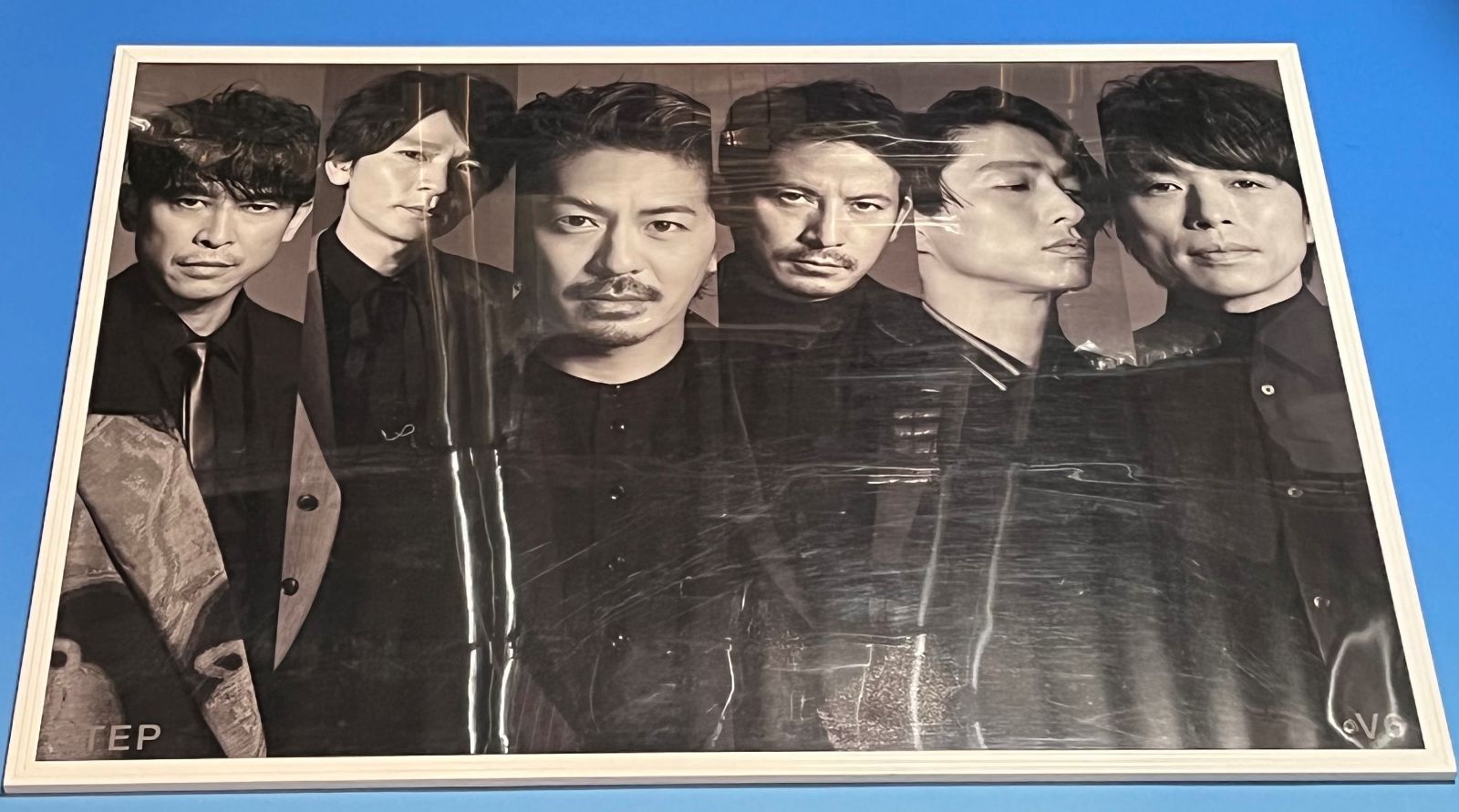 v6 STEP 特典 B2ポスター - メルカリ