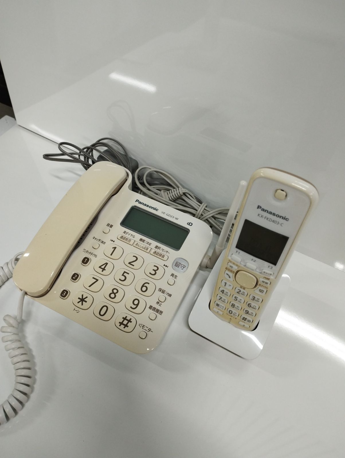 パナソニック VE-GD23-W コードレス電話機 子機1台 ホワイト - モノJAPAN - メルカリ