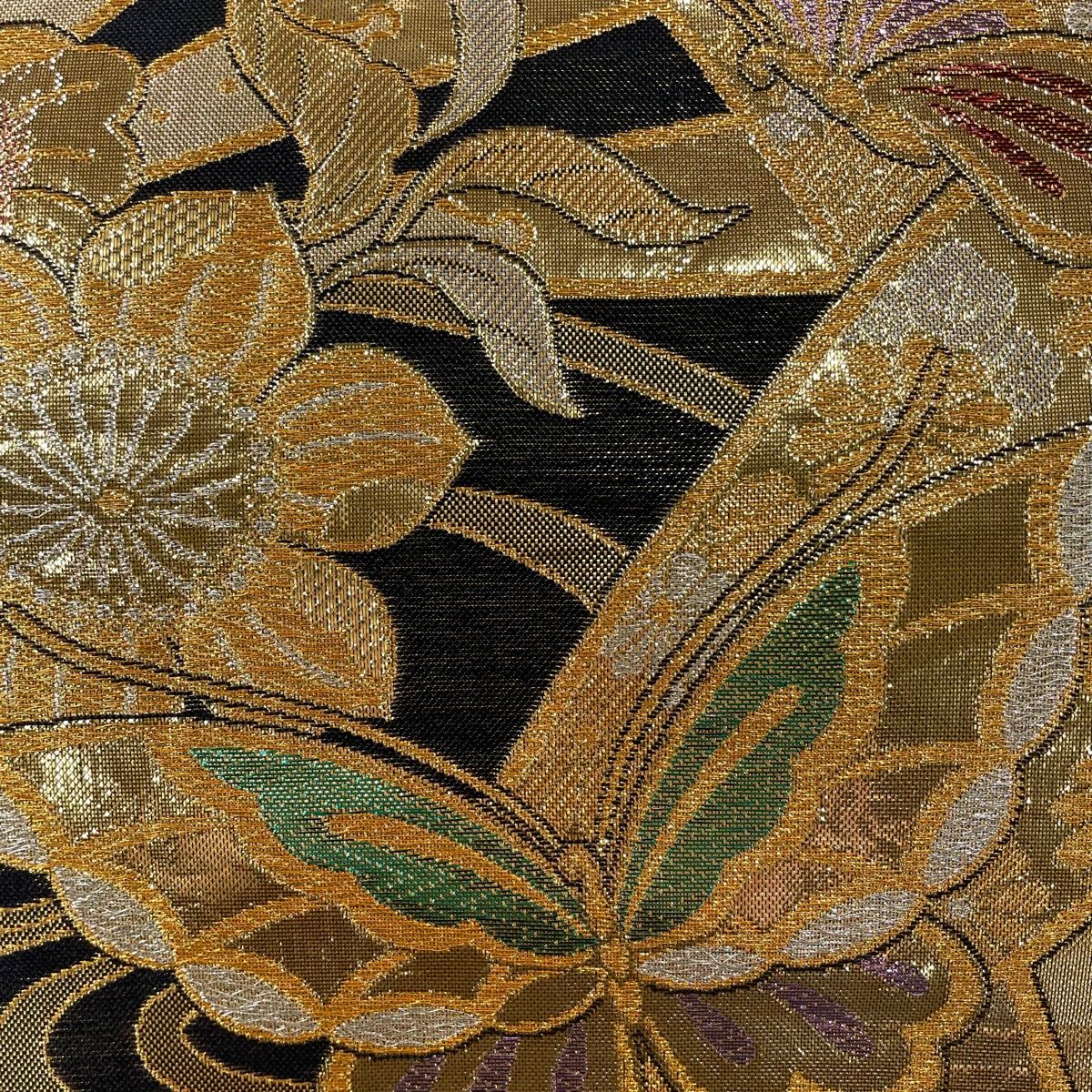 袋帯 秀品 振袖向き 蝶 草花 金銀糸 箔 金色 六通 正絹 【中古 袋帯 秀品 振袖向き 蝶 草花 金銀糸 箔 金色 六通 正絹 【中古