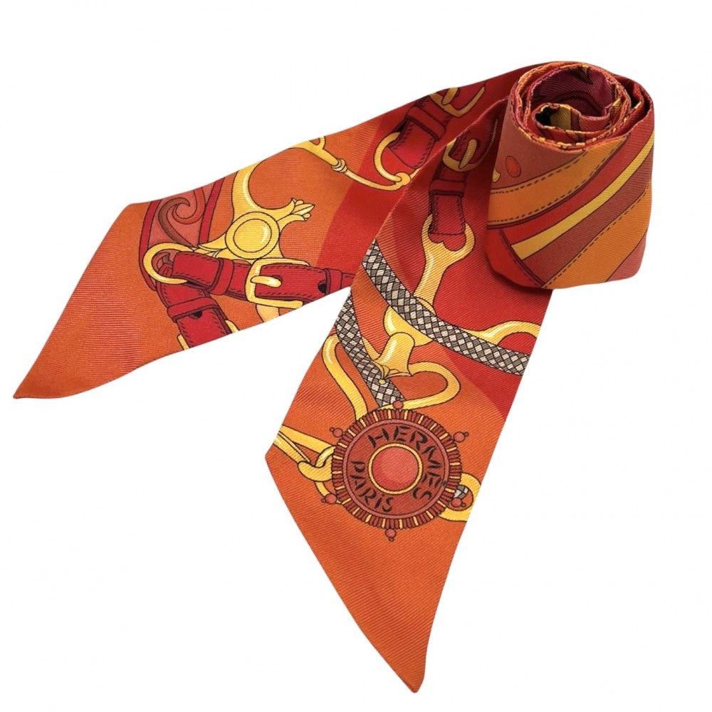 エルメス HERMES ツイリー CHEVAUX EN LIBERTE スカーフ 衣料品 シルク シルク レディース オレンジ系 / マルチカラー 【中古】 HERMES◇スカーフ/シルク/オレンジ/レディース HERMES - エルメス