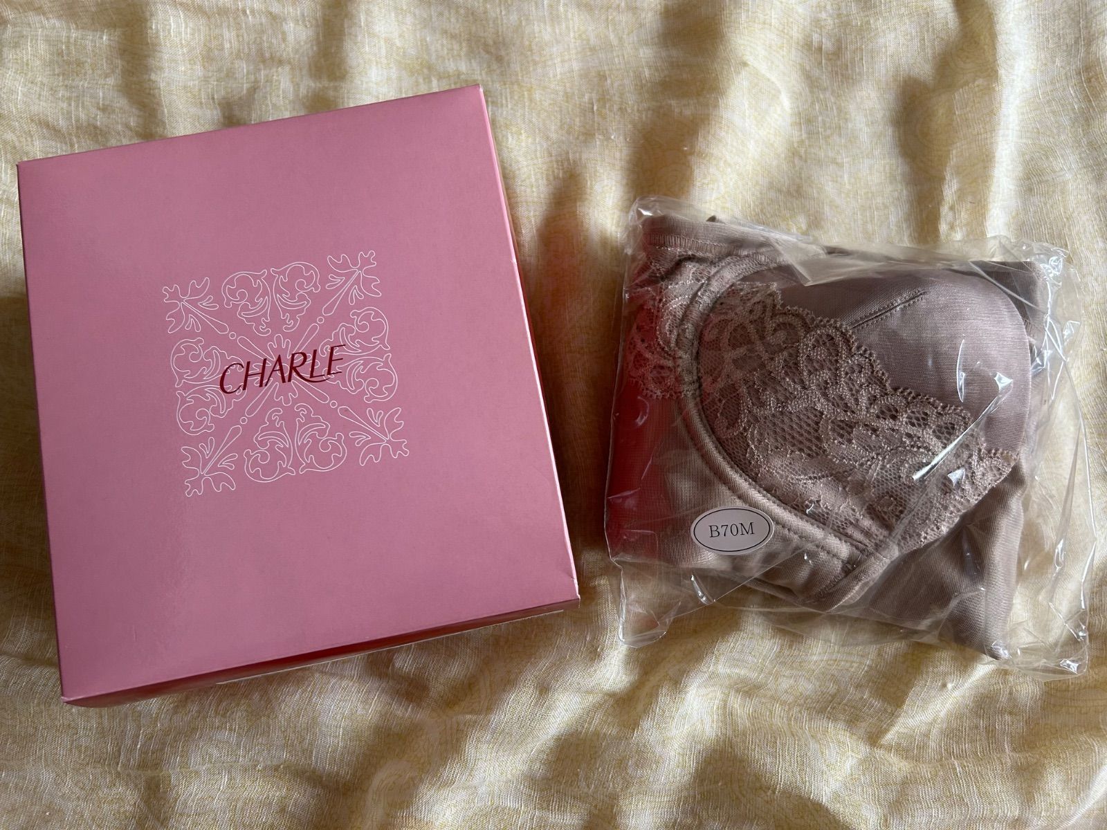 188 シャルレ 新品未使用 ボディスーツ FC151 B70M - メルカリ