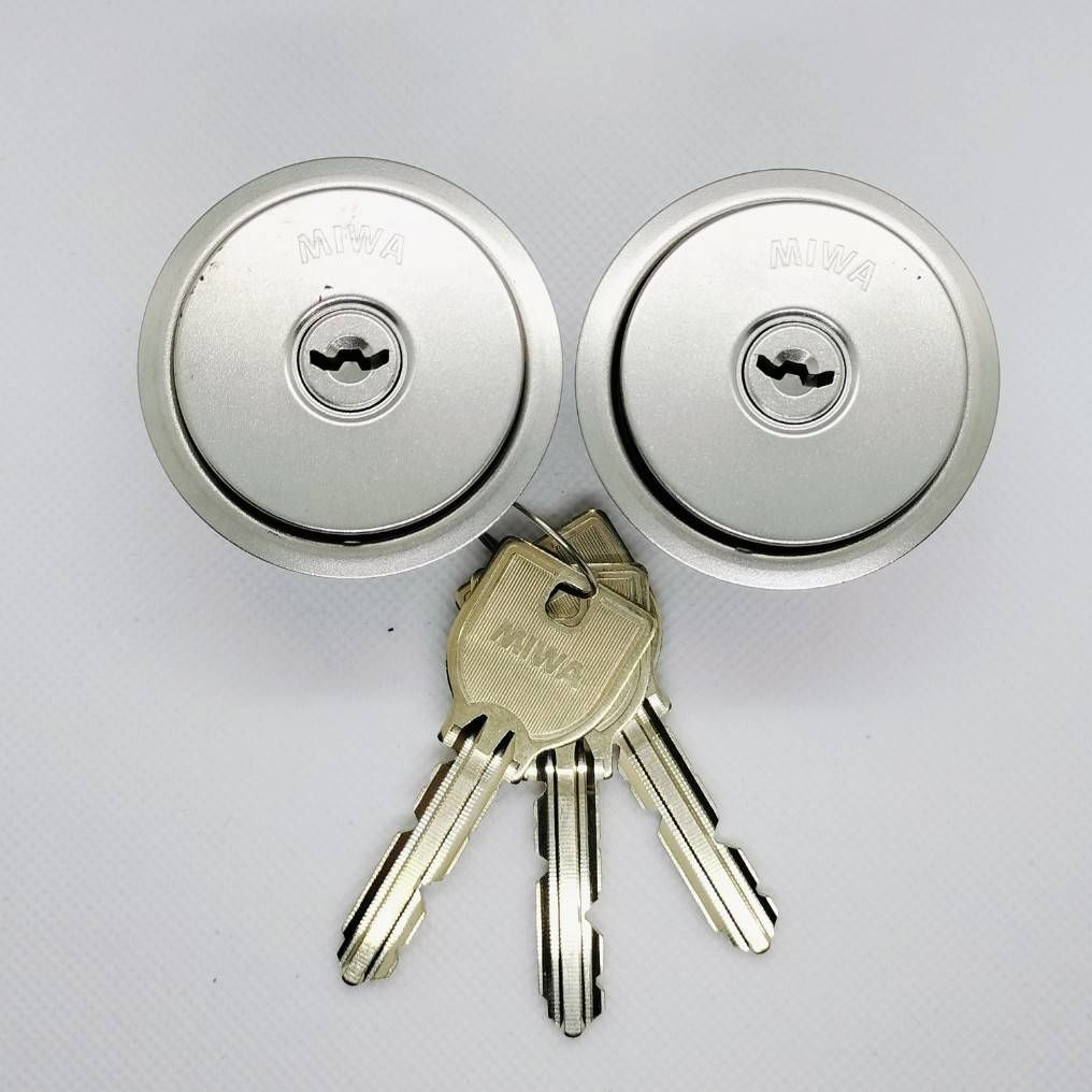 【新品】MIWA DG錠 シ／シ シリンダー 2個セット 同一キー3本 - メルカリ