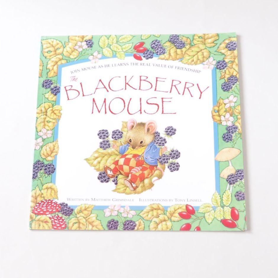 英語絵本 洋書 The Blackberry Mouse - メルカリ