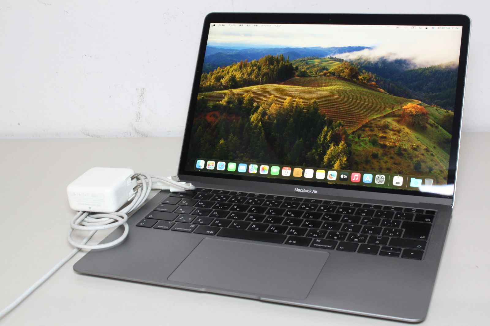 MacBook Air（Retina,13インチ,2019）128GB/8GB〈MVFH2J/A〉⑤ - メルカリ