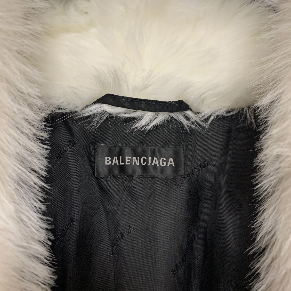 中古】 BALENCIAGA バレンシアガ A-LINEコート 36 中古】 BALENCIAGA バレンシアガ A-LINEコート 36