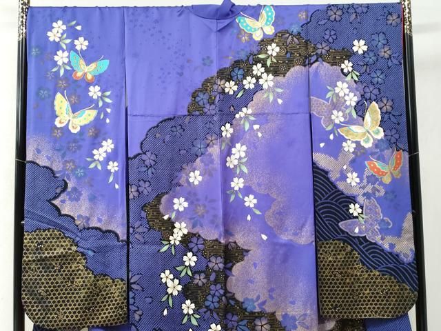 平和屋着物○豪華振袖 網目花蝶文 金彩 正絹 逸品 CAAW7622yc - メルカリ