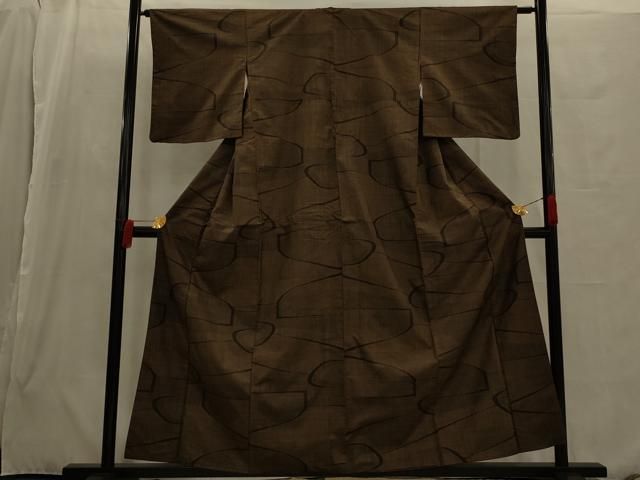 平和屋着物□本場大島紬 7マルキ 幾何学文様 正絹 逸品 CAAU0722ev