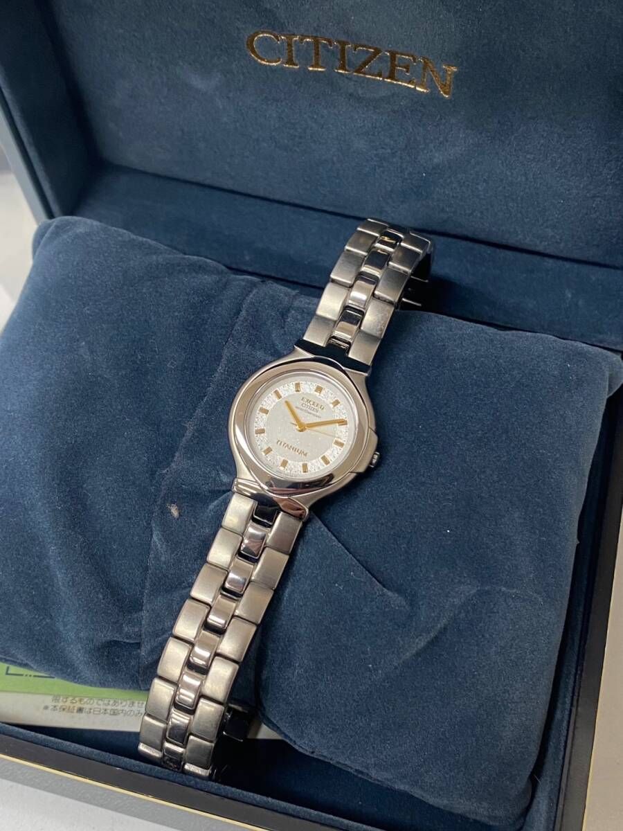 極美品 CITIZEN EXCEED シチズン エクシード 腕時計 クォーツ Titanium チタン 3330-C80142 未稼働 ...