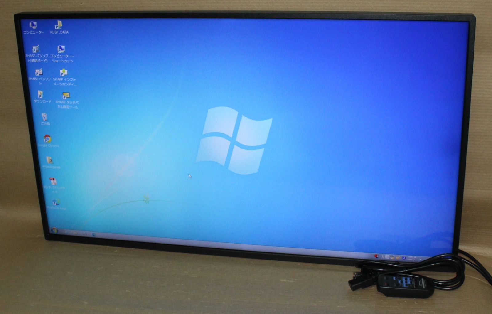 70376★SHARP 40型LED液晶ディスプレイ PN-M401【送料込み】 - メルカリ