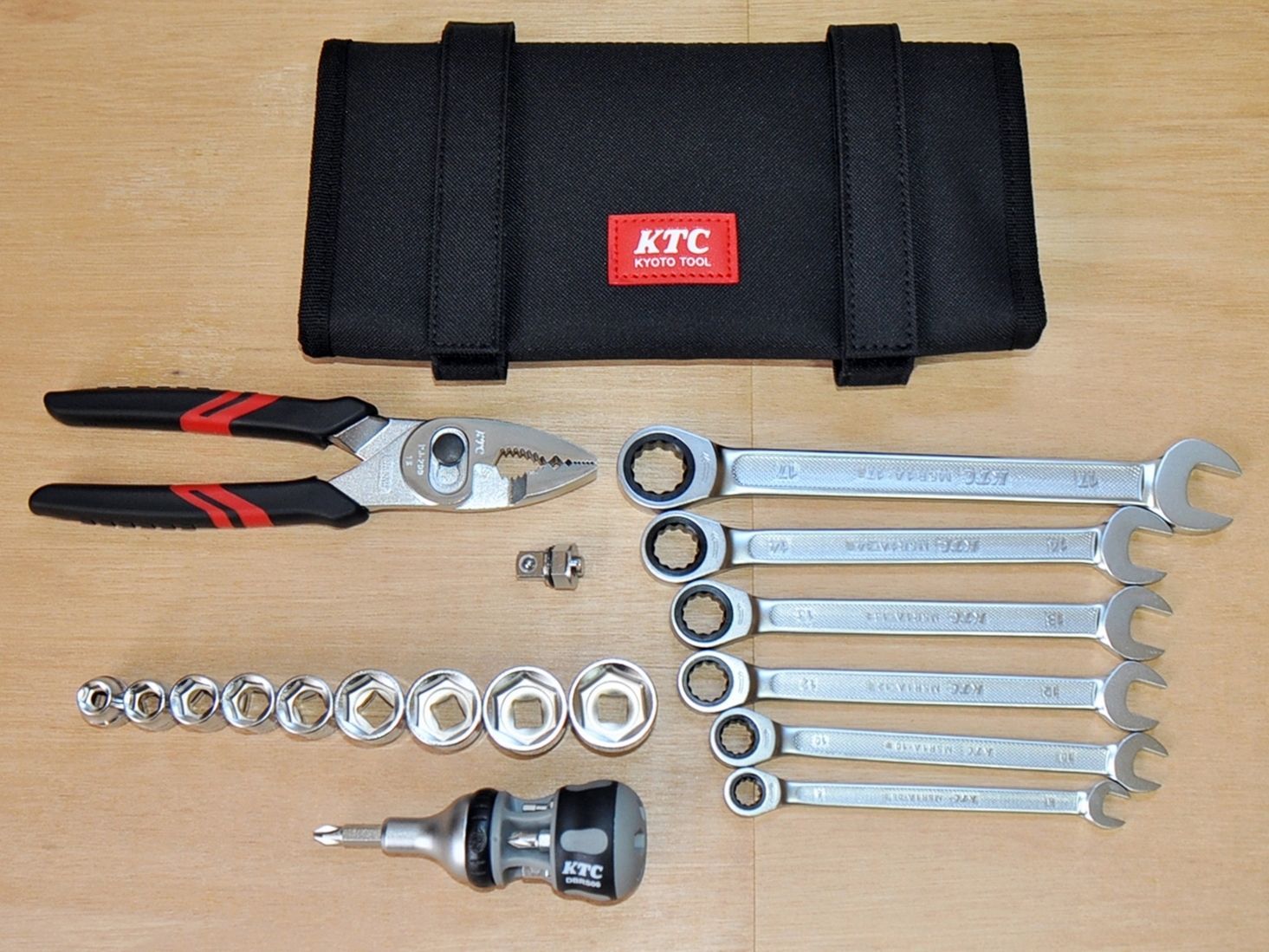 KTC ツールバッグ MCKB-B 車載工具セット★ツールセット - メルカリ