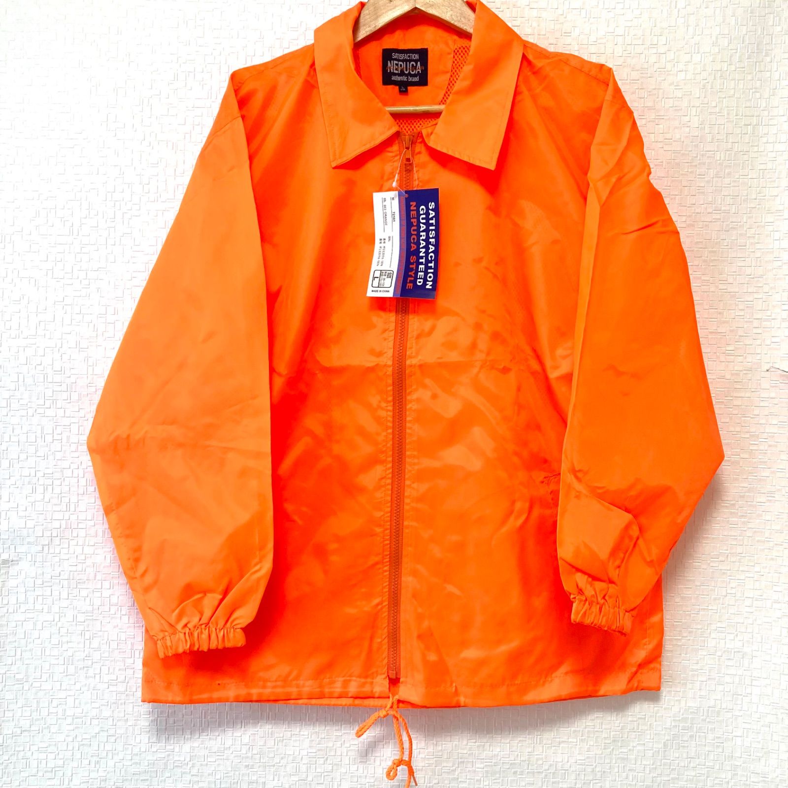 タグ付き新品 (^w^)b NEPUCA ネプカ ジップアップ コーチ ジャケット ウインドブレーカー 裏地メッシュ 作業着 作業服 上着 長袖 アウター 薄手 シンプル 無地 蛍光色 ...