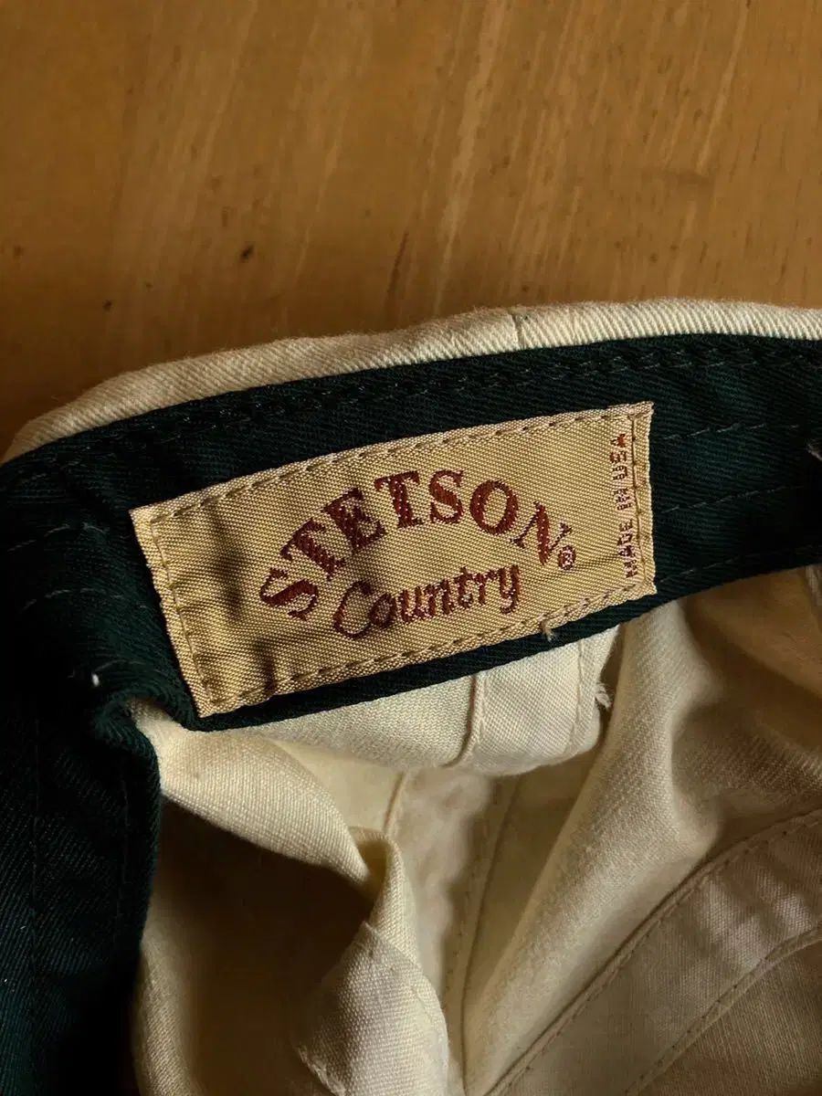 極美品▽LOUIS VUITTON ルイヴィトン 2025年製 M5147L キャップ・バイ