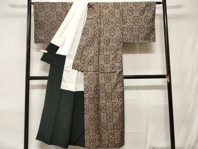 平和屋着物○上質な小紋 紬地 型染め 草花文 正絹 逸品 AABA4648ck