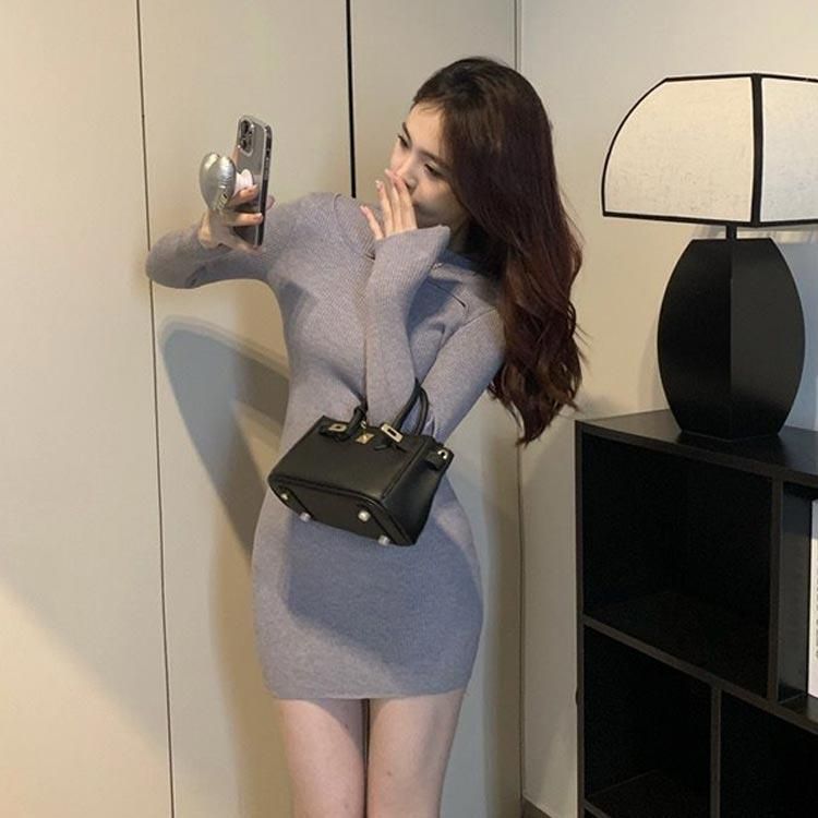 胸あき ニット ニットワンピース タイトワンピース 胸元 胸あき ニット ニットワンピース タイトワンピース 胸元