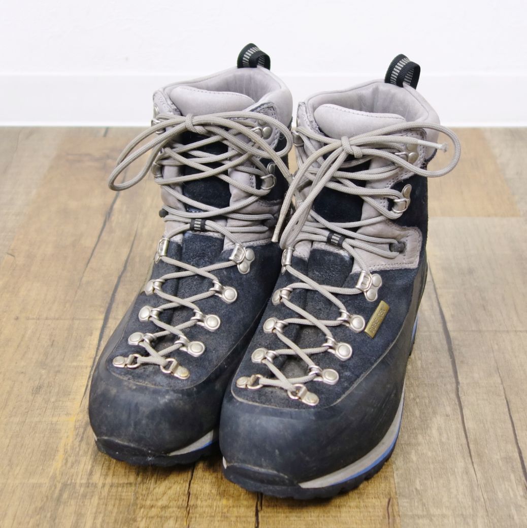 アク AKU Eiger 3 GTX アイガー3 GORE-TEX UK4.5 トレッキングブーツ シューズ 登山靴 登山 アウトドア - メルカリ