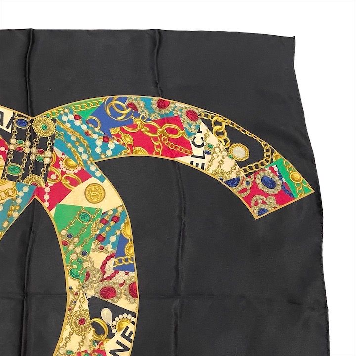 良品 CHANEL シャネル 大判 スカーフ シルク 100% ココマーク 良品 CHANEL シャネル 大判 スカーフ シルク 100% ココマーク
