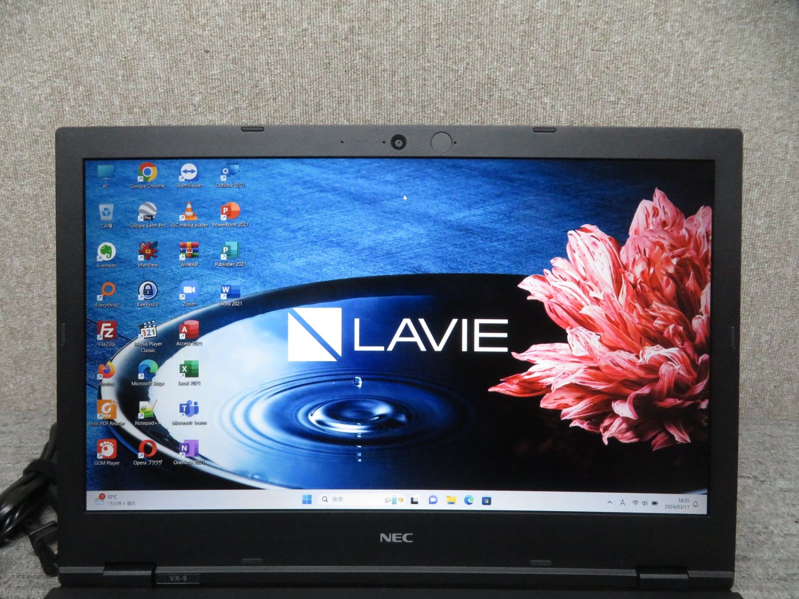 【第10世代CPUで動作サクサク】 NEC VersaPro VX-9 / 15.6型/ 高性能 i5-10310U / 高速起動 SSD ...