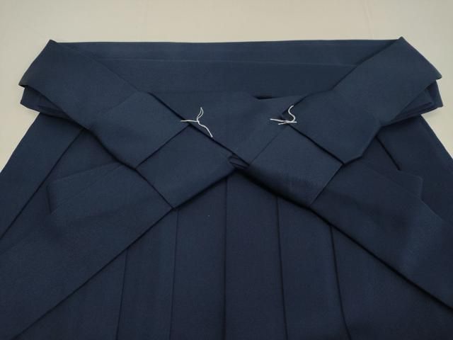 平和屋着物○女性 行灯袴 総刺繍 草花文 ミッドナイトブルー色 金銀糸