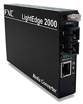 【中古】FXC 10/100/1000BASE-Tto1000BASE-LX （シングルモードSCコネクタ10Km）2芯型メディアコンバータ ...