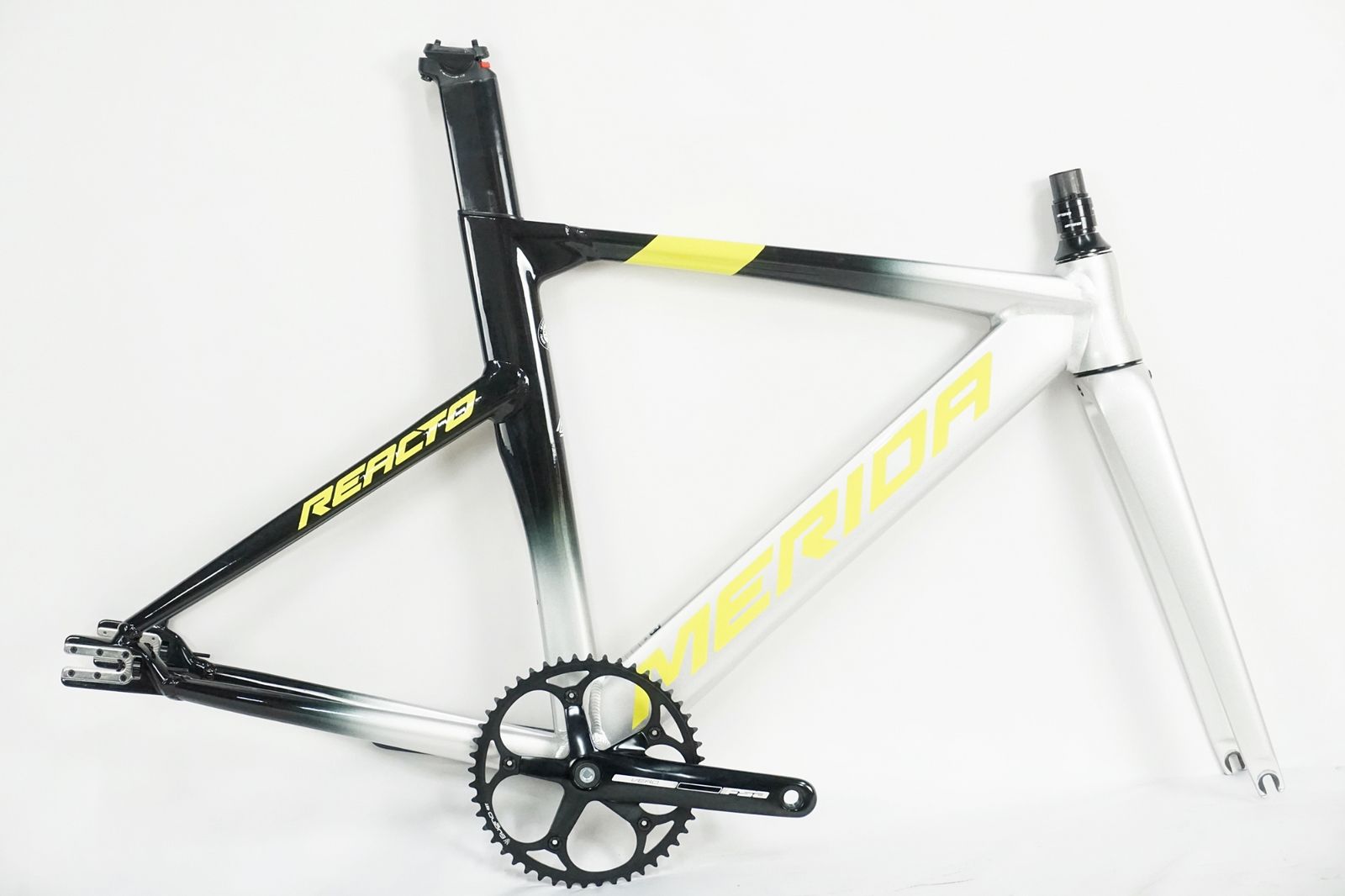MERIDA 「メリダ」 REACTO TRACK 500 2020年モデル フレームセット / バイチャリ名古屋大須店 - メルカリ