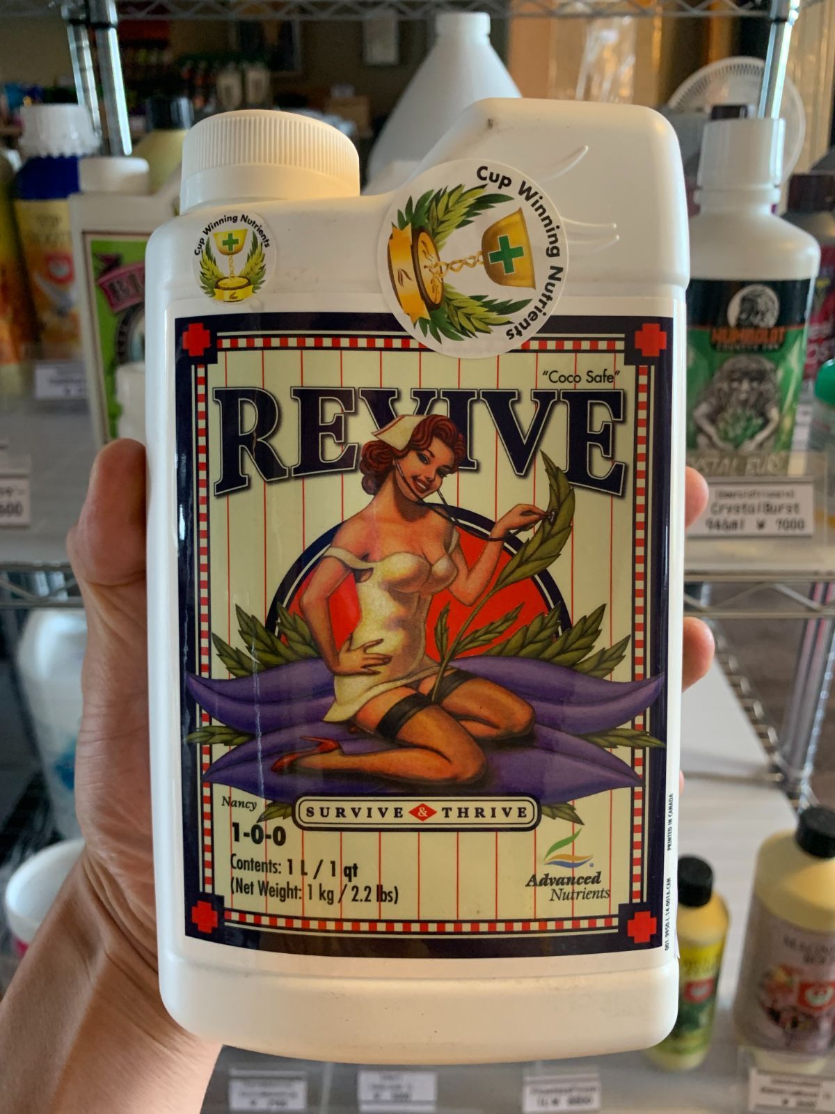 Advanced Nutrients Revive 1L 弱ったプラントや死にそうなプラントへの最終兵器！ - GOODIESSHOP ...