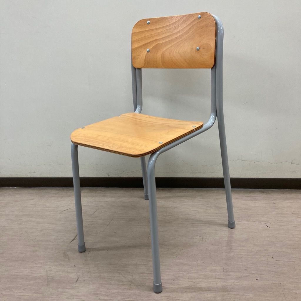 現地引取りのみ】学校椅子机セット(児童用6号) - メルカリ 現地引取りのみ】学校椅子机セット(児童用6号) - メルカリ