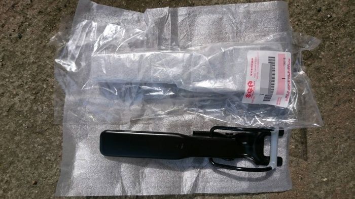 ☆送料込み☆★新品★ スズキ純正 SUZUKI キャリィ スクラムトラック リア アオリ ハンドル 2個set DA63T DA16T DG63T DA62T DA65T - メルカリ