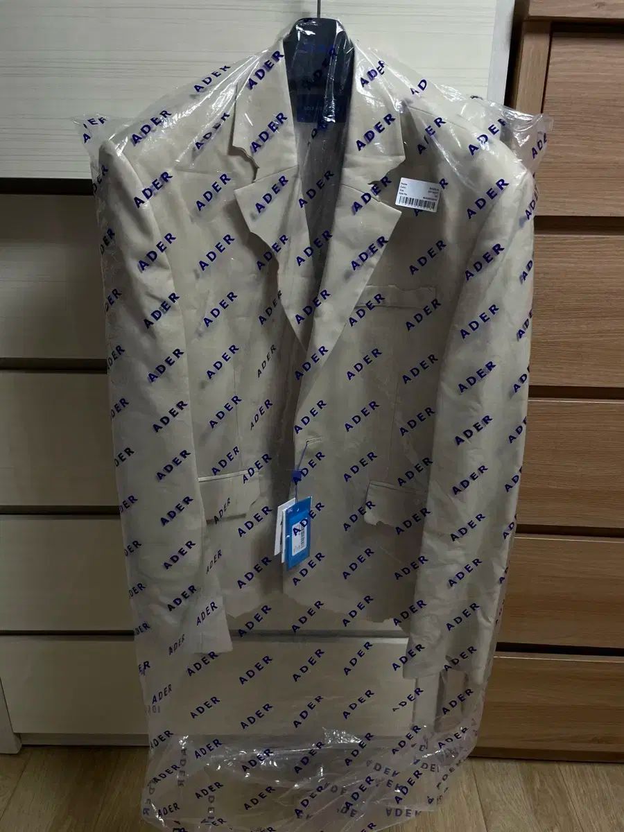 ADER ERROR(アーダーエラー) ／ 22SS Cinder Argo ブレザー OW A2 - メルカリ