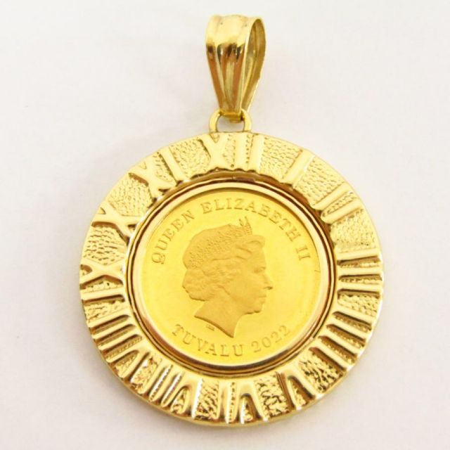 ホース 馬 クイーン エリザベスII コイン ペンダントトップ 24金 K24 24K 枠 18金 K18 18K コインペンダント（K24 1/10 OZ） AC26107 - メルカリ