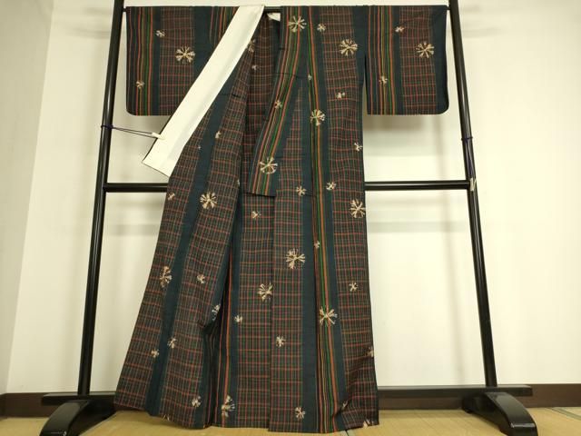 平和屋着物▽上質な紬 単衣 絞り 格子に舞花 正絹 逸品 DAAQ3588az