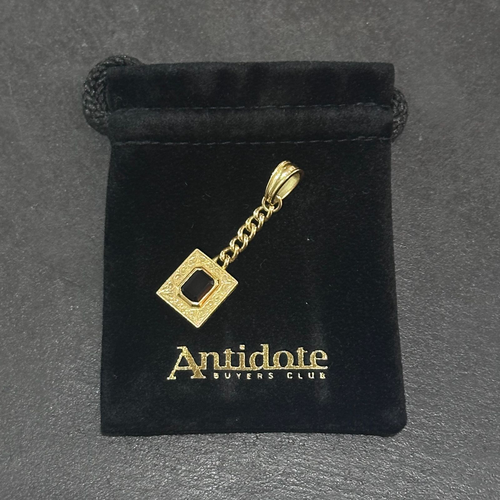 参考上代686400円 ANTIDOTE BUYERS CLUB Engraved Gemstone 参考上代686400円 ANTIDOTE BUYERS CLUB Engraved Gemstone