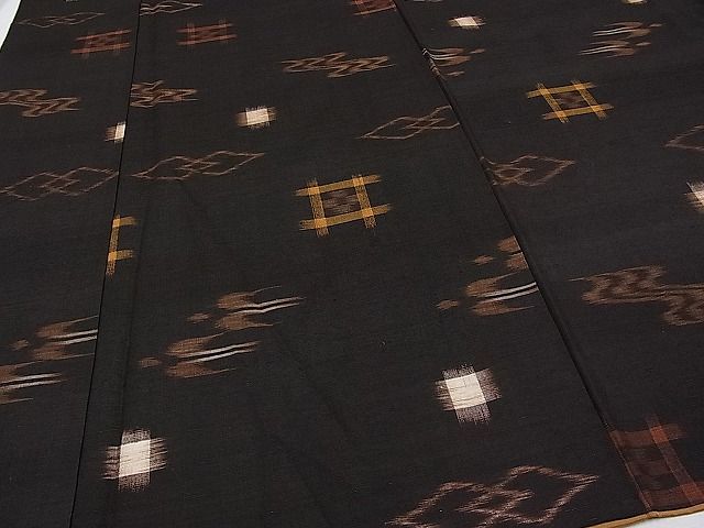 平和屋本店□極上 国指定重要無形文化財 本場久米島紬 手織 証紙付き