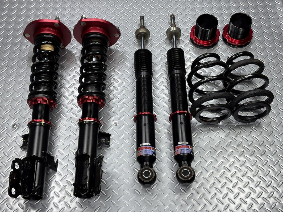 送料無料BLITZ ZZ-R 車高調 80系 ノア/ヴォクシー/エスクァイア 2WD用 全長調整式 品番92318 ブリッツ ZWR80G ...