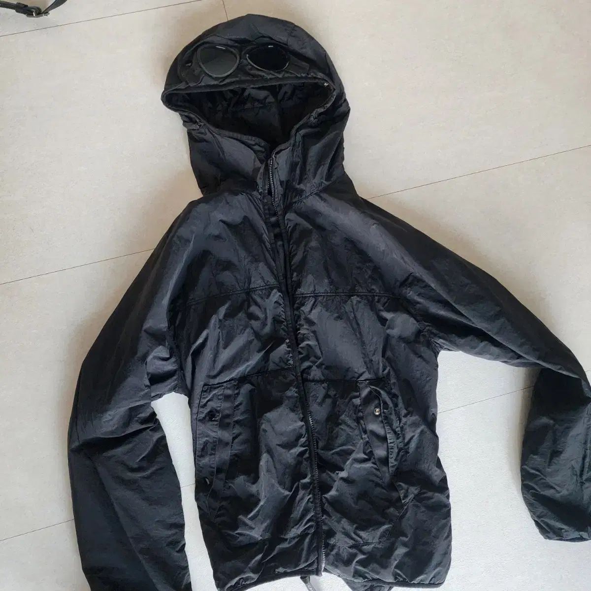 【雷市場（ポンジャン）商品韓国直送】 CP Company フード ゴーグル ジャケット 22fw 52 サイズ - メルカリ