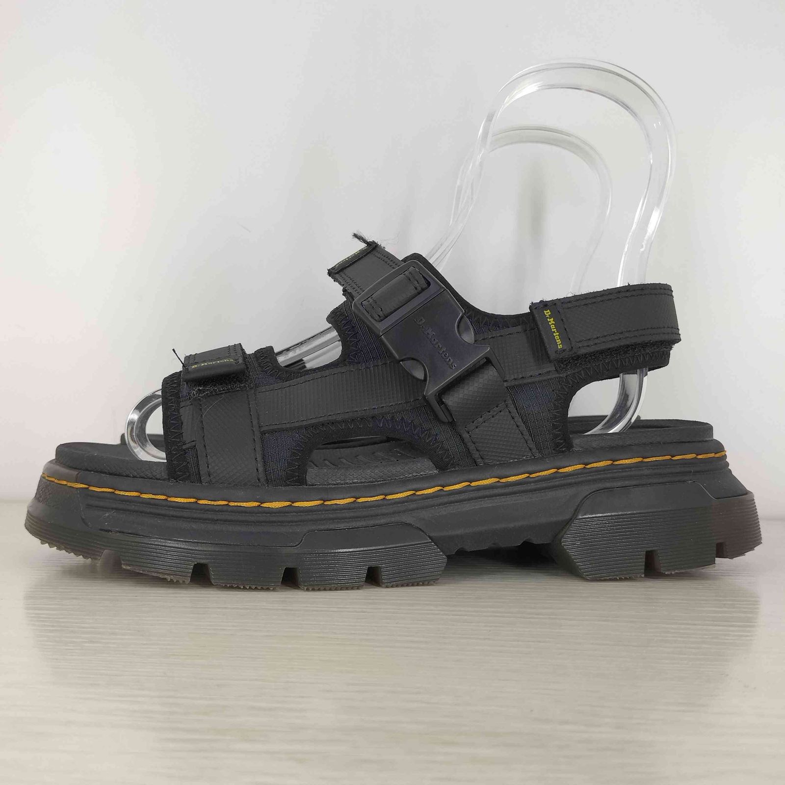 ドクターマーチン Dr.Martens Forester フォレスター マルチストラップ