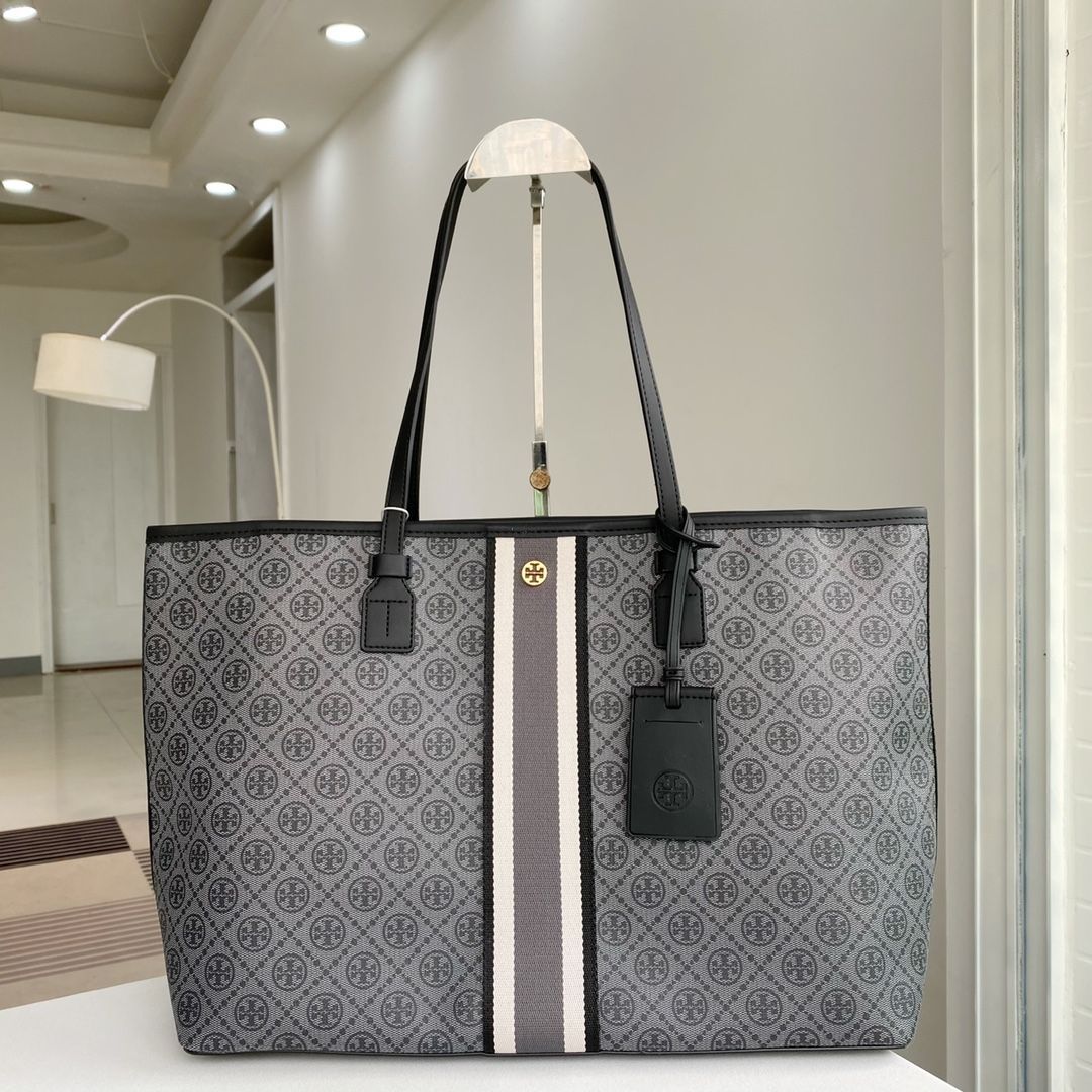 TORY BURCH トリーバーチ トートバッグ ブラック A4対応 T TORY BURCH トリーバーチ トートバッグ ブラック A4対応 T