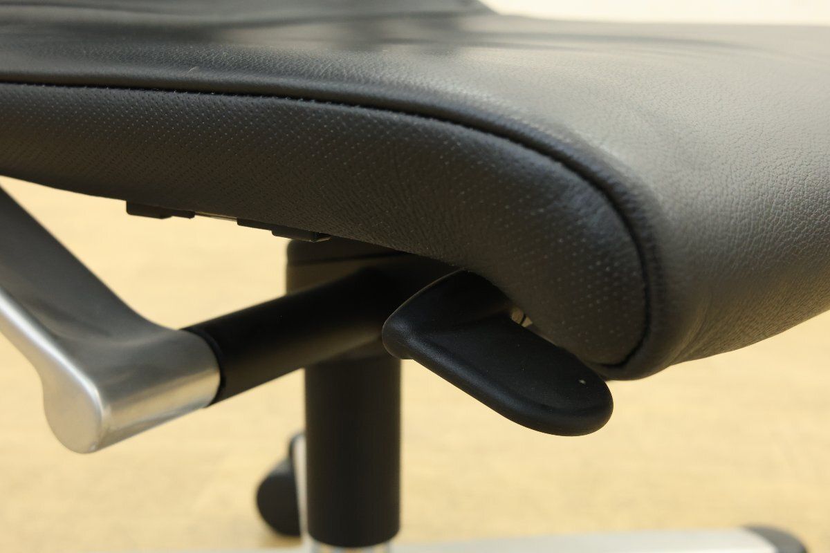 【送料無料】ウィルクハーン MONUS モダス オフィスチェア WHJ27471 本革張り参考定価43.8万円 北海道・沖縄・離島 配送不可 ...