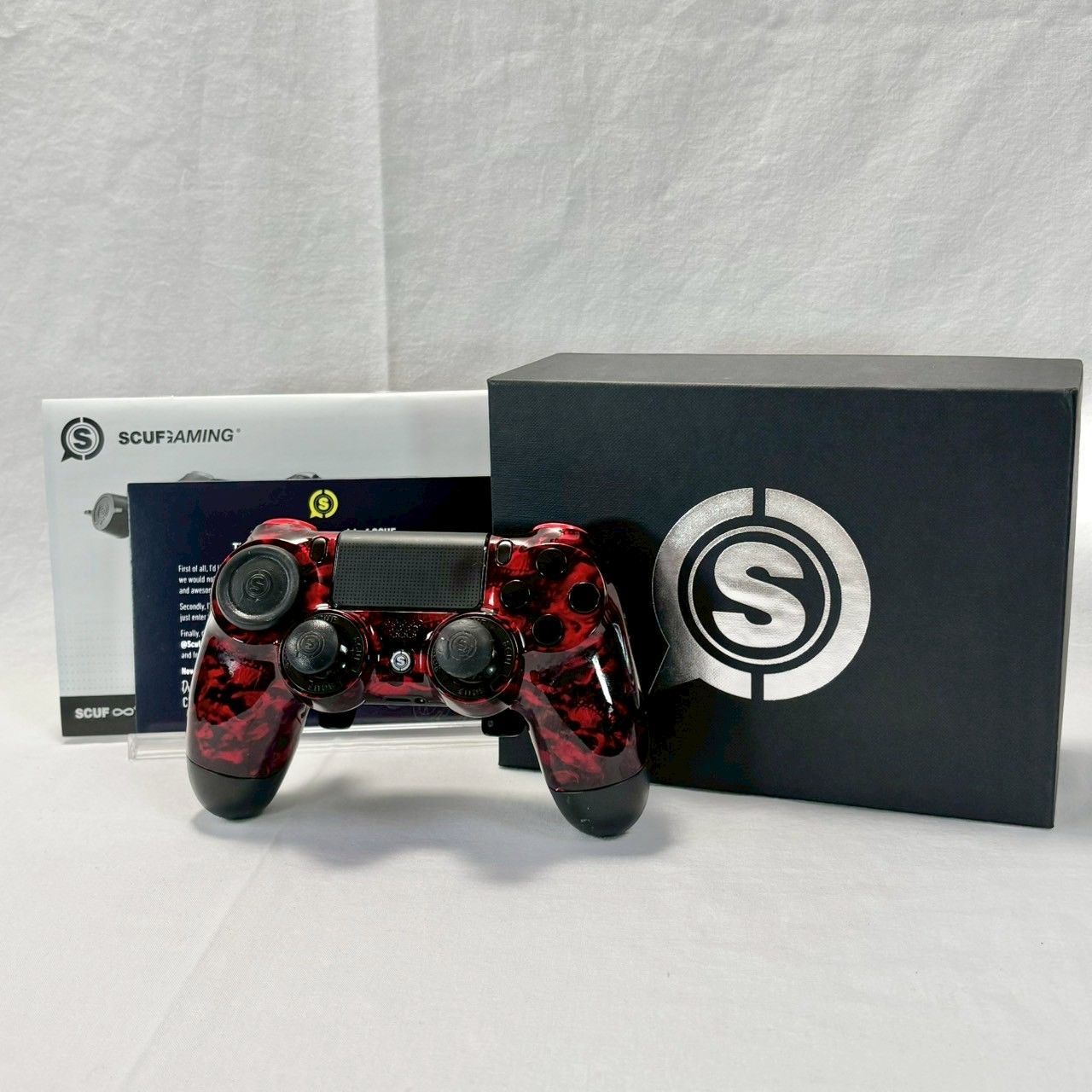 現状品 】SCUF/INFINITY/PRO/PS4用コントローラー/SG403-02/レッドマーブル/スカフ/本体のみ/No.555 - メルカリ