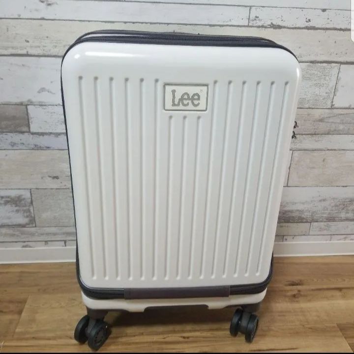 LEE リー スーツケース 37L3kg 320-9020 19インチ 新型キャリーケース - メルカリ