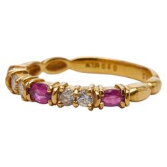 グッチ ラブリー ハートチャーム ゴールド金具 ラウンドファスナー 長